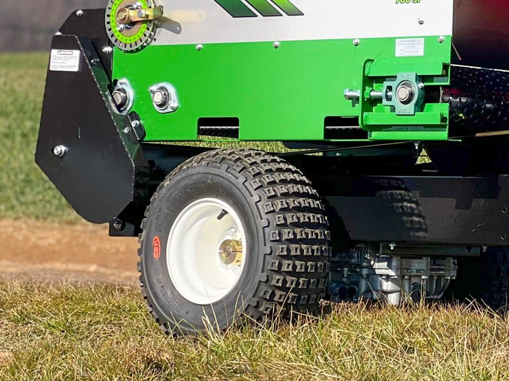 Earth & Turf 100SP Brush Expeller Self Propelled Top Dresser | STEC ...