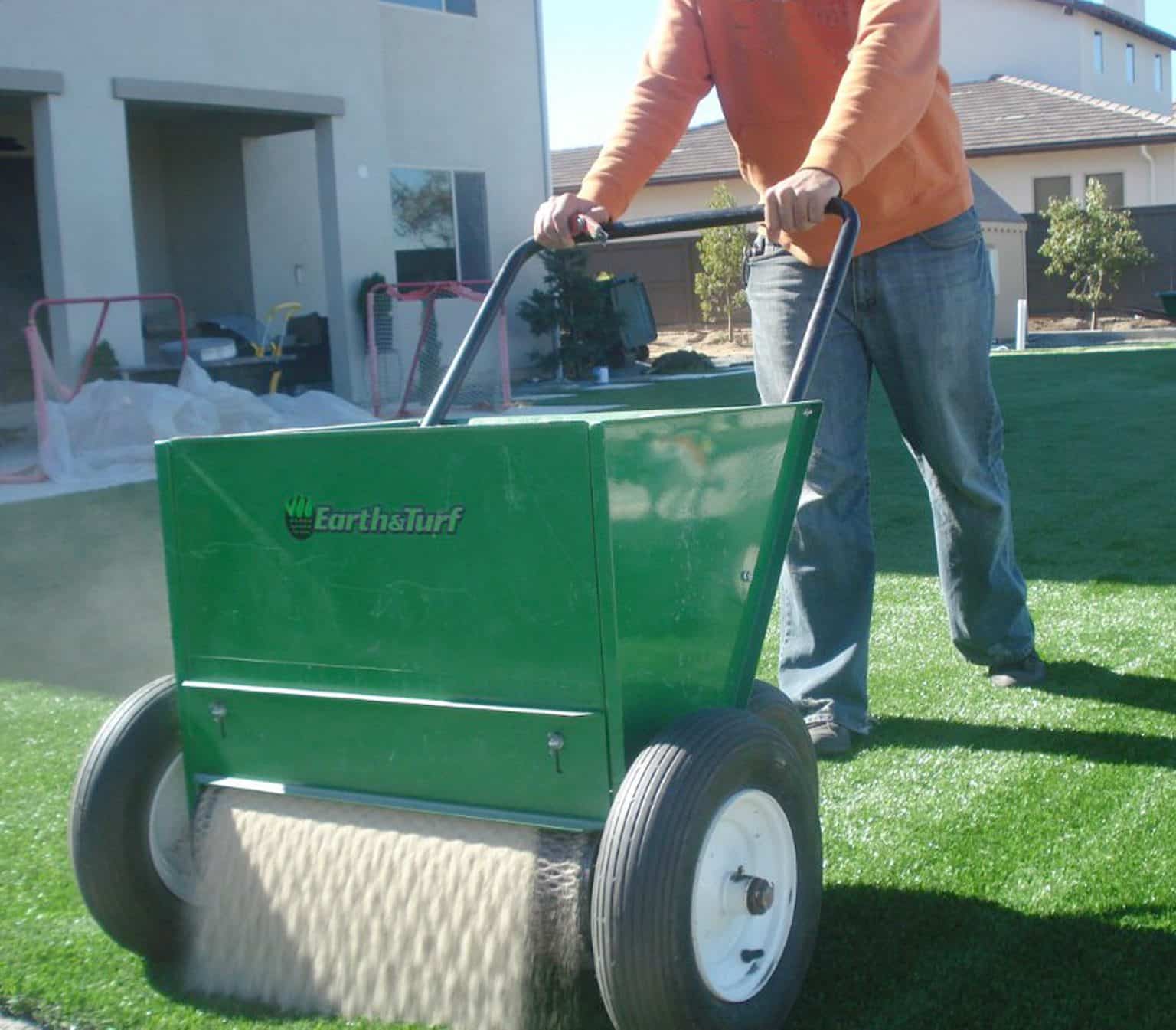 Commercial Drop Spreaders | Toughest Drop Spreaders Around
