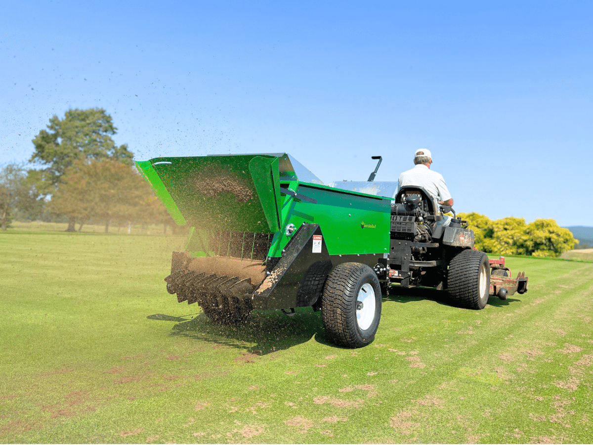 Compost Top Dressing Spreader | MultiSpread 220